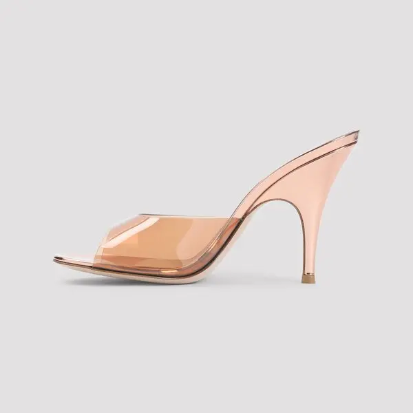 GIANVITO ROSSI Sandals