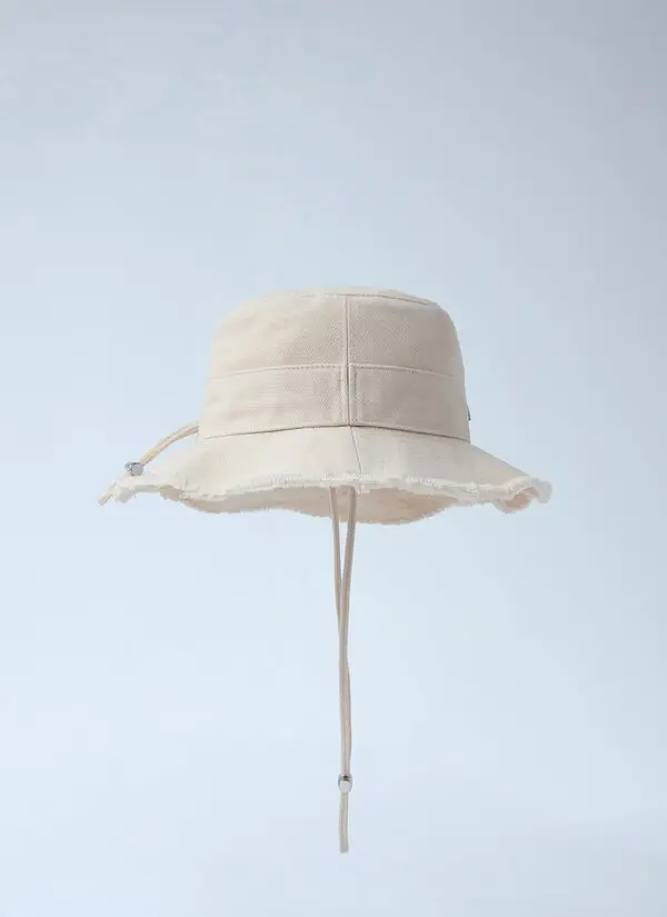 Jacquemus Le Bob Artichaut Bucket Hat - White