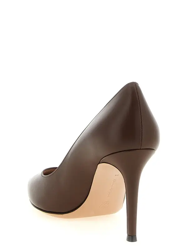 GIANVITO ROSSI Pumps - Brown