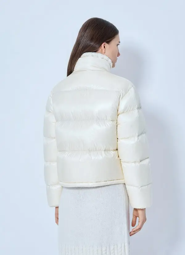 Moncler Tepice Short Down Jacket - White