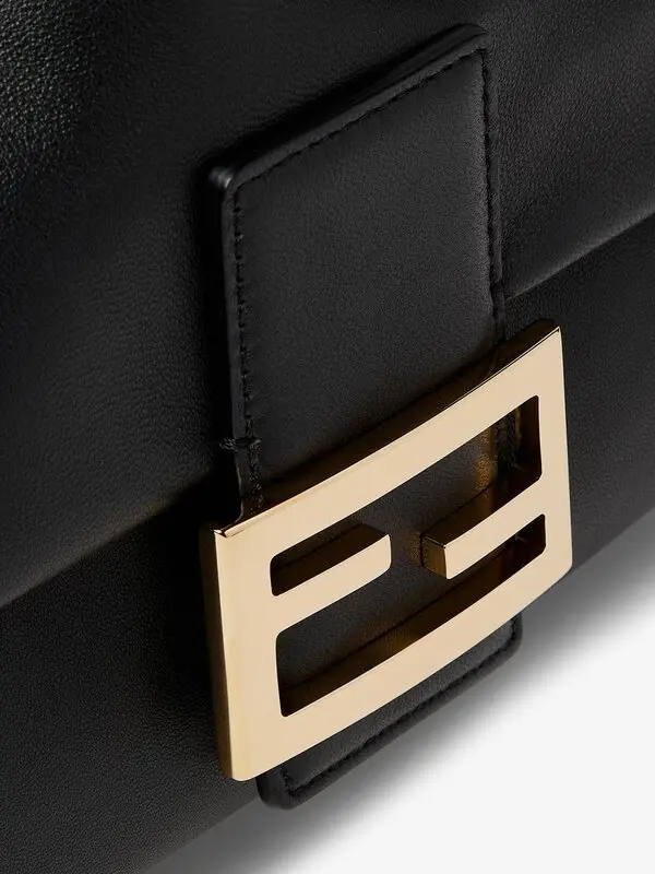 Fendi Baguette Soft Medium Leather Shoulder Bag - Multicolor