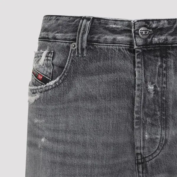 DIESEL® 1988 D-ark Jeans