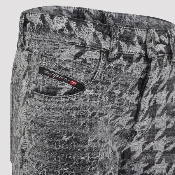 DIESEL® 1992 D-jiann Jeans