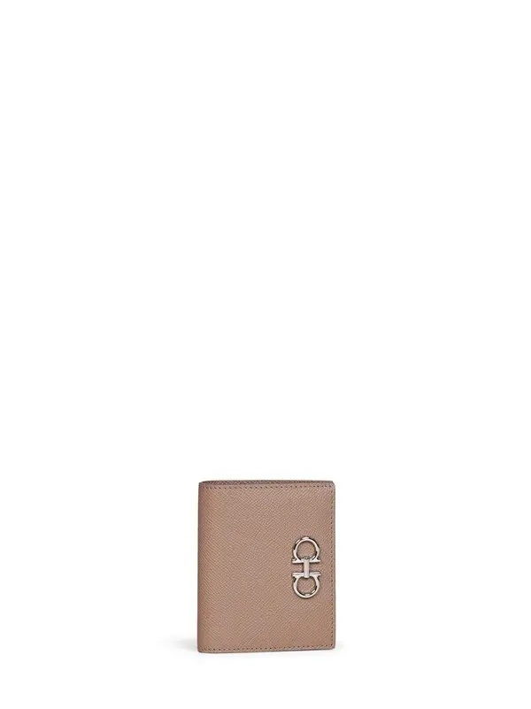 FERRAGAMO Warm Taupe Gancini Compact Wallet - Multicolor