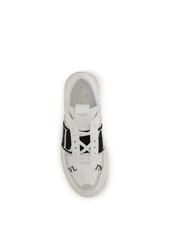 Valentino Garavani Vl7n Low-top Sneakers - White