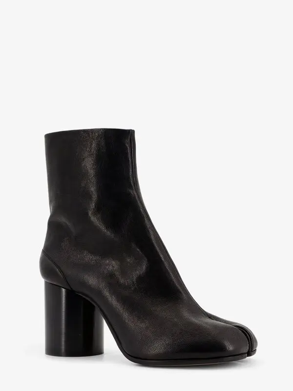MAISON MARGIELA Leather Tabi Boots - Black