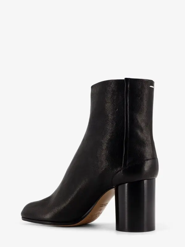 MAISON MARGIELA Leather Tabi Boots - Black