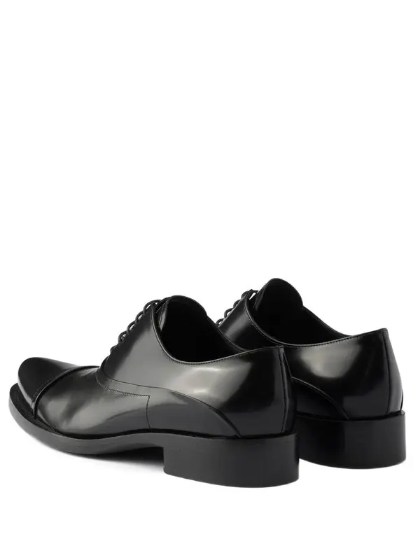 Prada Allacciate