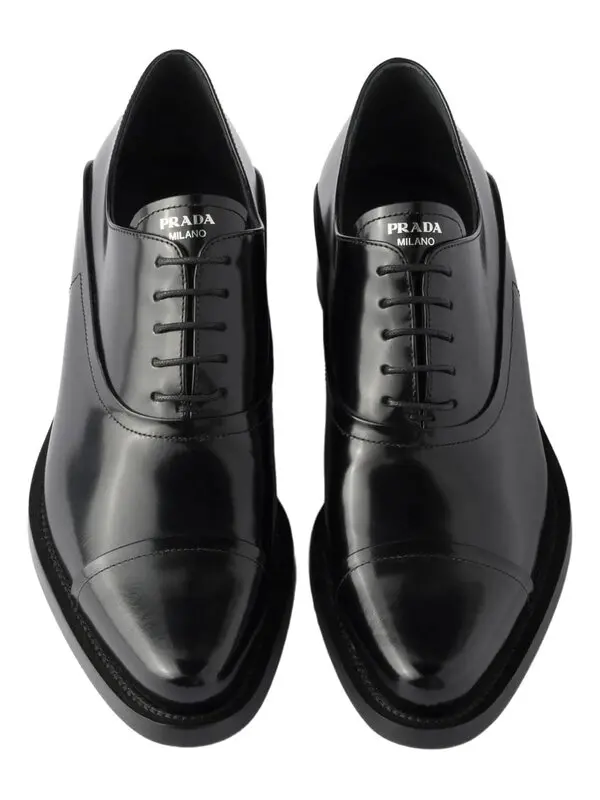 Prada Allacciate Leather Oxford Shoes