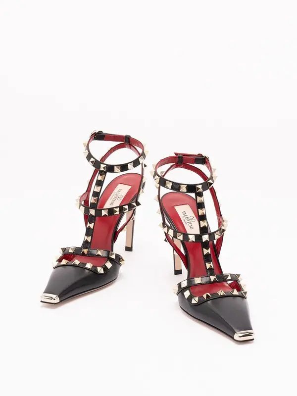 Valentino Garavani Rockstud` Pumps