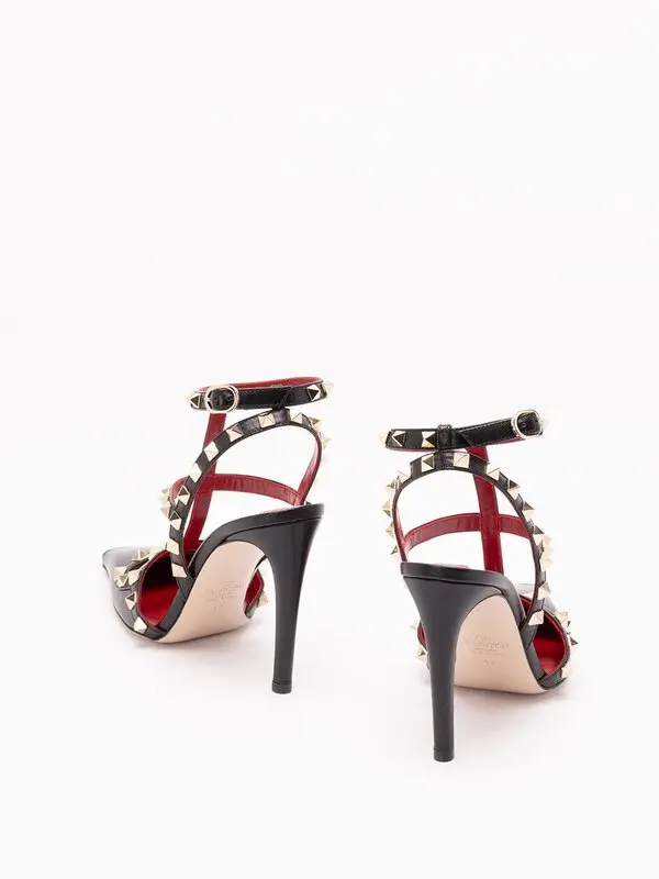 Valentino Garavani Rockstud` Pumps