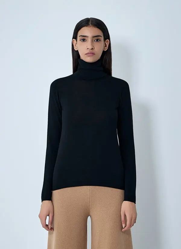 Max Mara Wool Turtleneck Sweater - Black