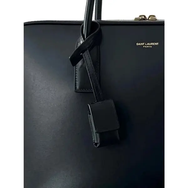 Saint Laurent Shoulder Bags