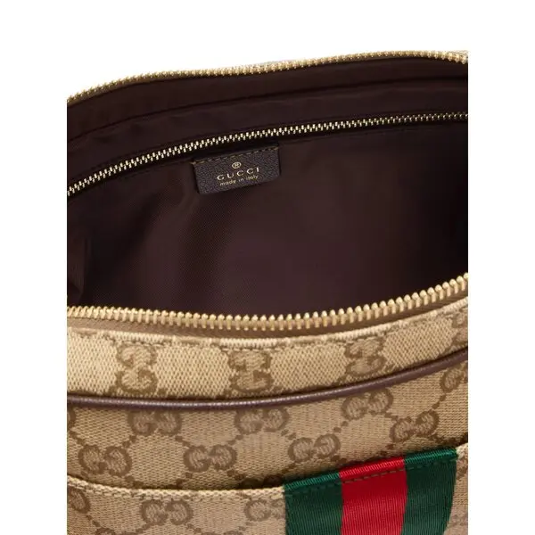 Gucci Neutrals Shoulder Bags