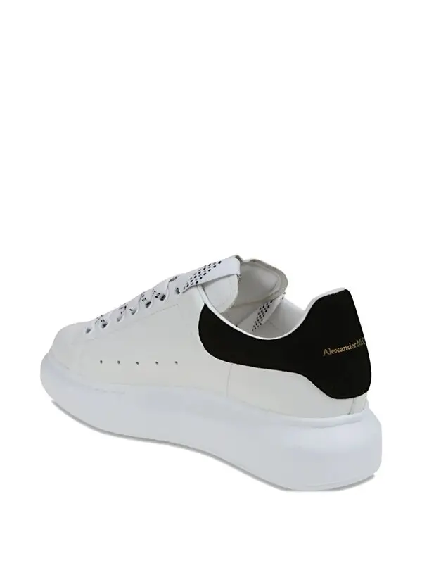 Alexander McQueen Oversized Sneakers - Black
