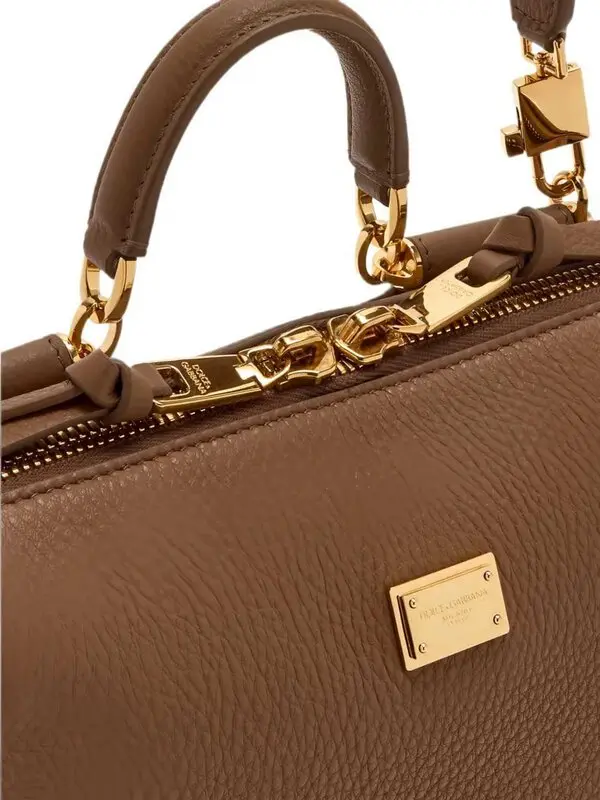 Dolce & Gabbana Vittoria Leather Tote Bag With Logo Plaque - Brown