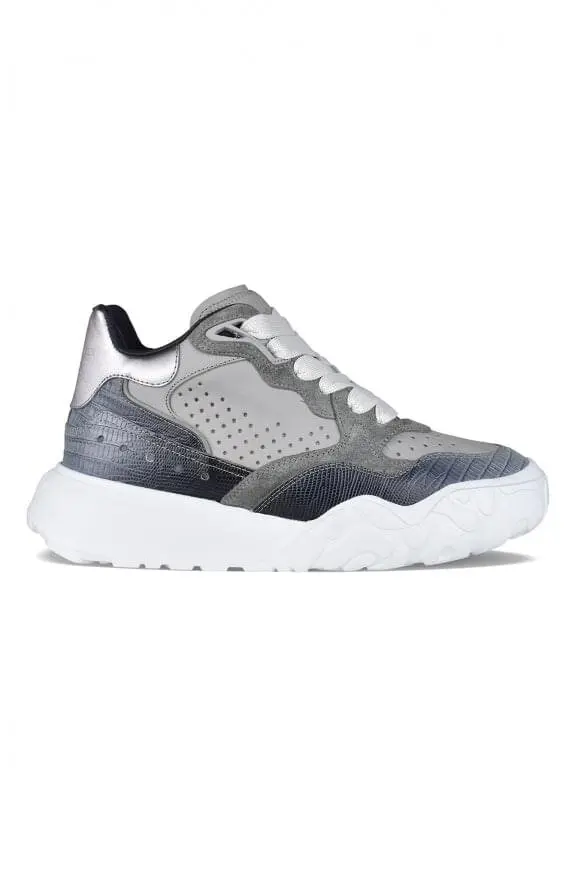 Alexander McQueen Court Trainers Sneakers - Gray