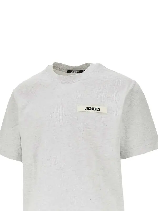 Jacquemus T-shirt With Grosgrain Logo Appliqu - Gray