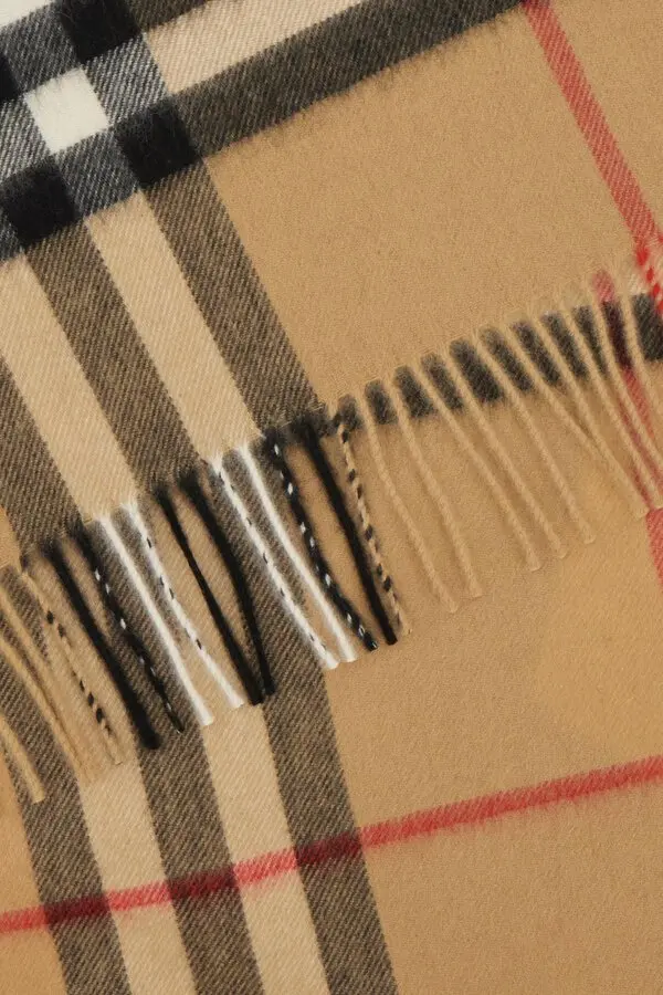 Burberry Accessories Scarves & Shawls - Multicolor