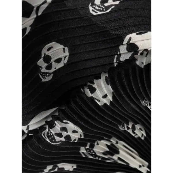 Alexander McQueen Scarves - Black