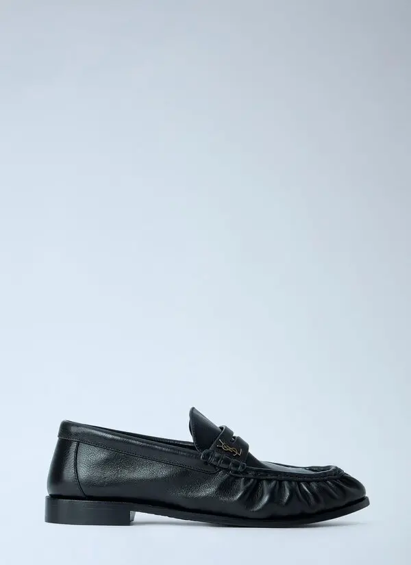 Saint Laurent Le Loafer Supple In Matte Leather - Black