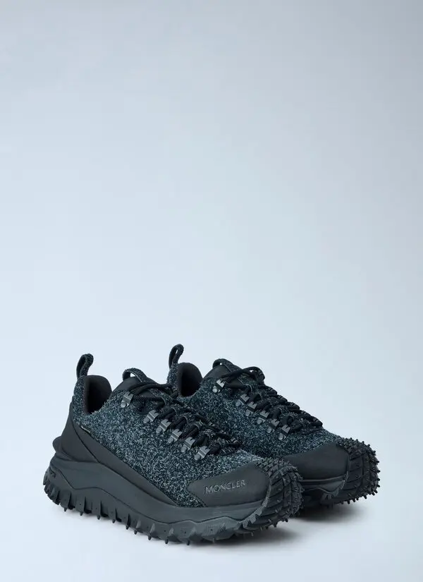 Moncler Trailgrip Apex Gtx Sneakers - Blue