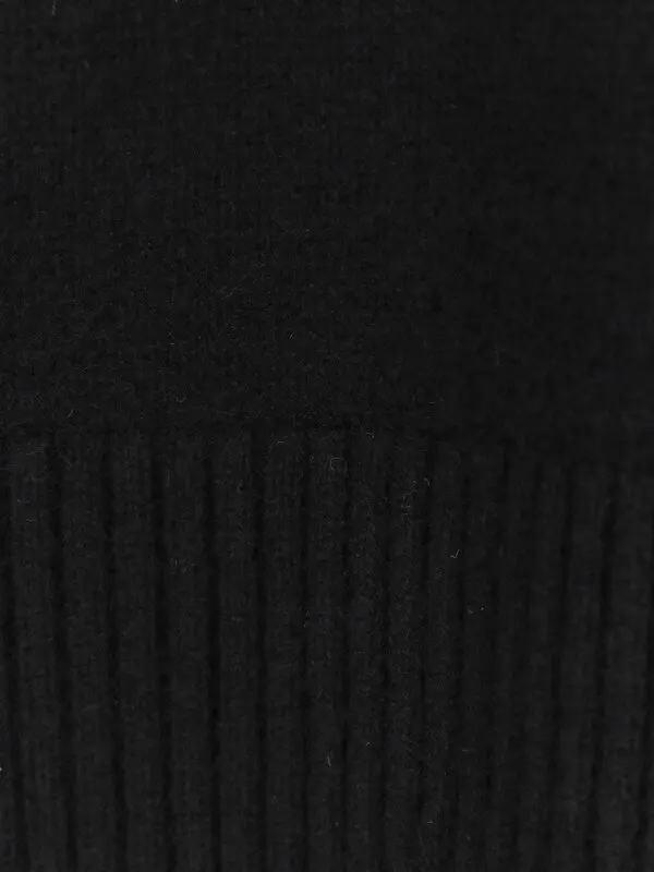 TOTEME Cashmere Turtleneck