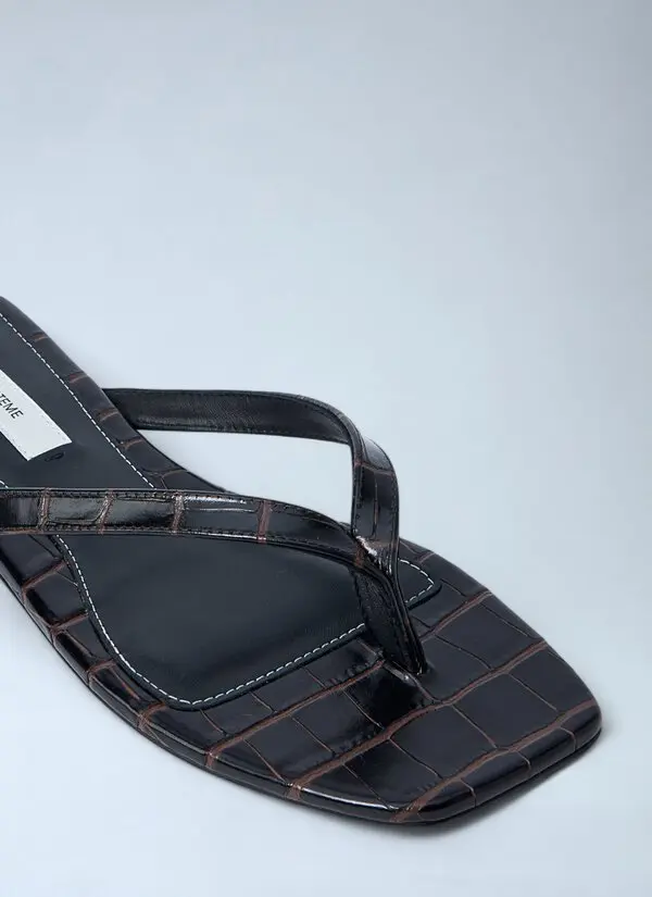 TOTEME Croco-embossed Leather Flip Flops - Brown