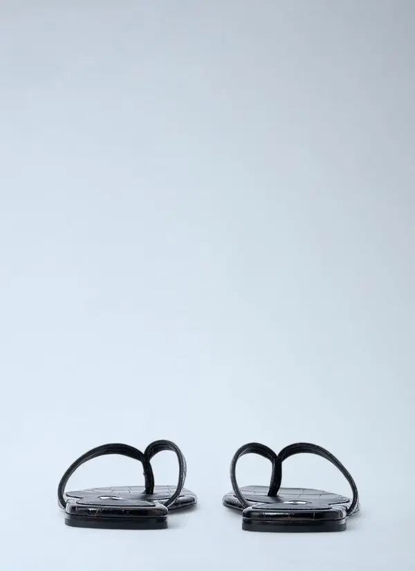 TOTEME Croco-embossed Leather Flip Flops - Brown