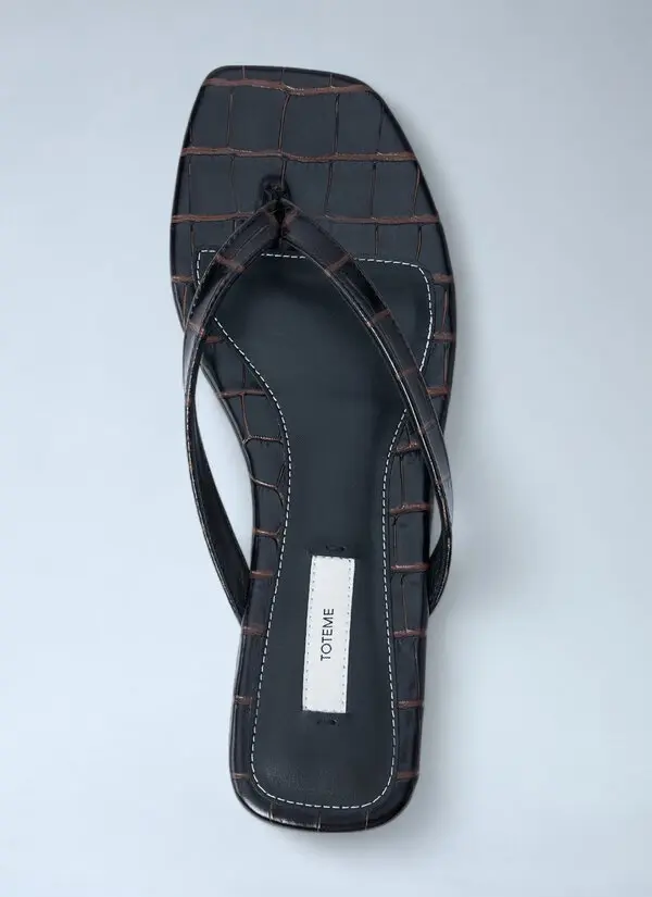 TOTEME Croco-embossed Leather Flip Flops - Brown
