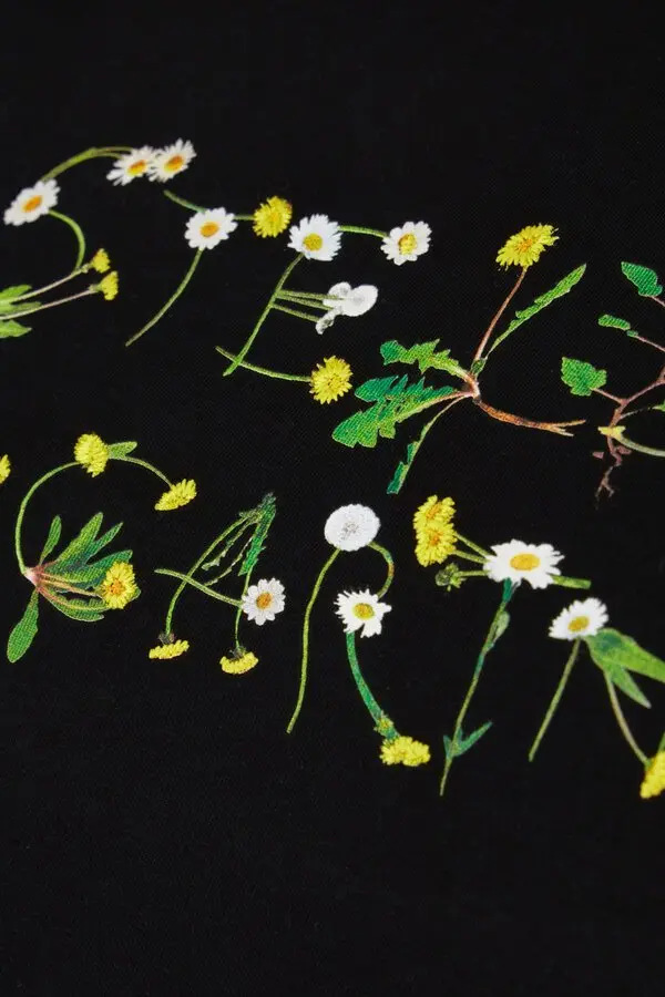 Stella McCartney Floral Embroidered T-shirt - Multicolor
