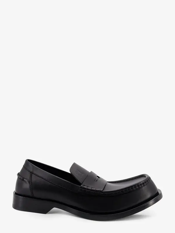 Loewe Bobine Leather Loafers With Engraved Anagram Logo - Black