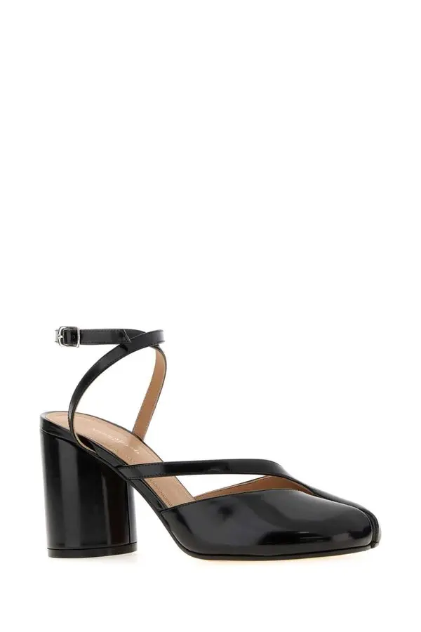 MAISON MARGIELA Leather Tabi Pumps - Black