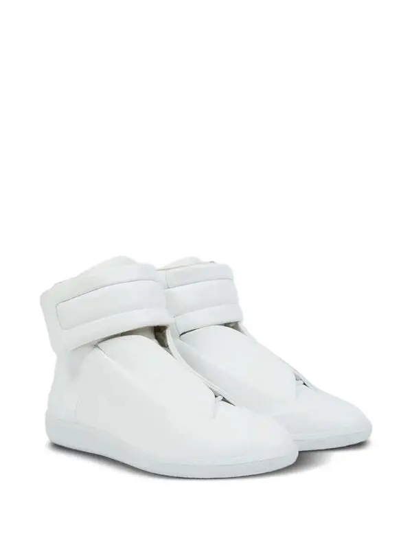 MAISON MARGIELA High Top Sneakers - White