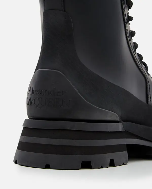 Alexander McQueen Leather Lace Up Boots - Multicolor
