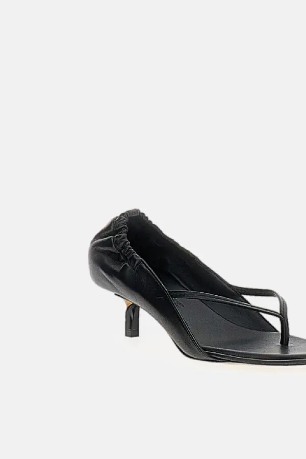Jacquemus Nu-pieds B Thong Sandals