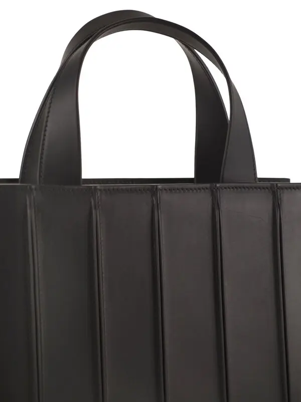 Max Mara Whitney Calfskin Bag - Black