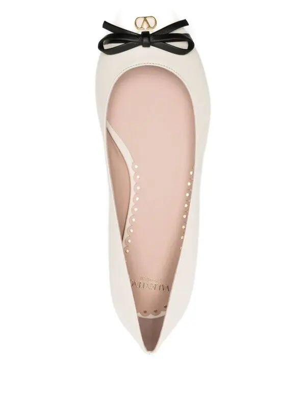 Valentino Garavani Bepointy Leather Ballets