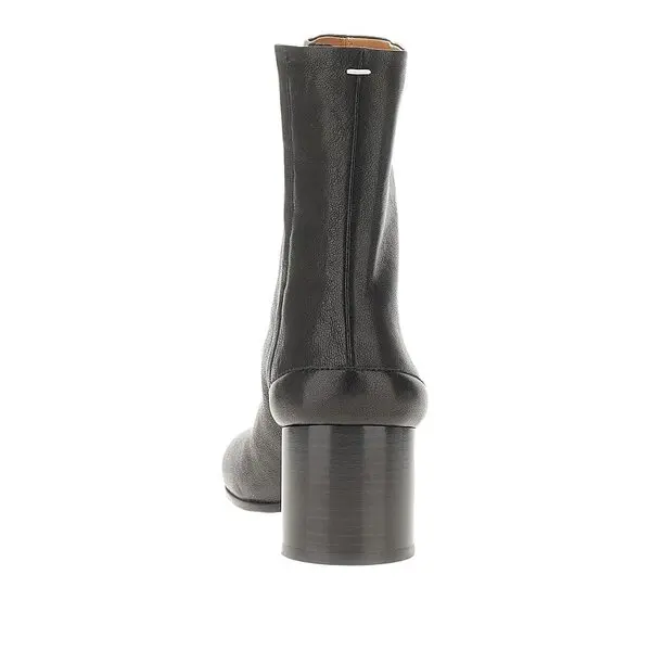 MAISON MARGIELA Tabi Ankle Boots - Black