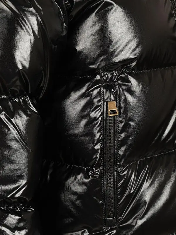 Moncler Niveole Short Nylon Down Jacket - Black