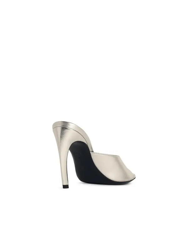 Attico Betta 95' Leather Mules - Silver