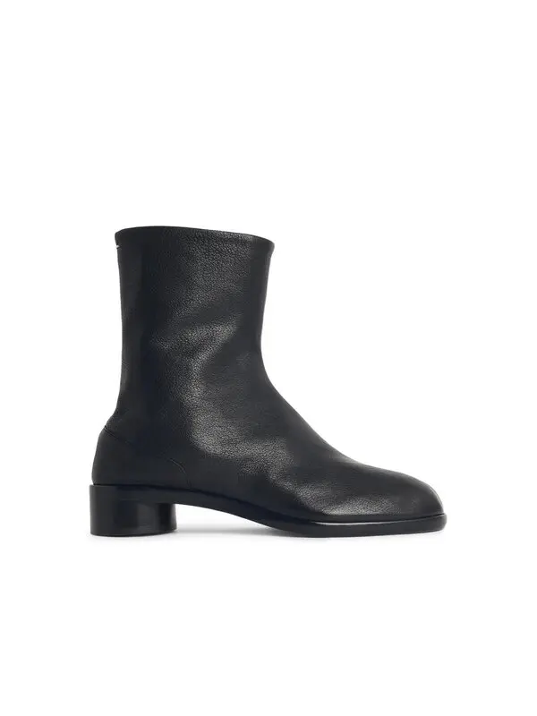 MAISON MARGIELA Tabi Leather Ankle Boots - Black