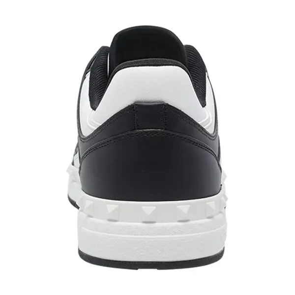 Valentino Garavani Freedots Sneakers - Black