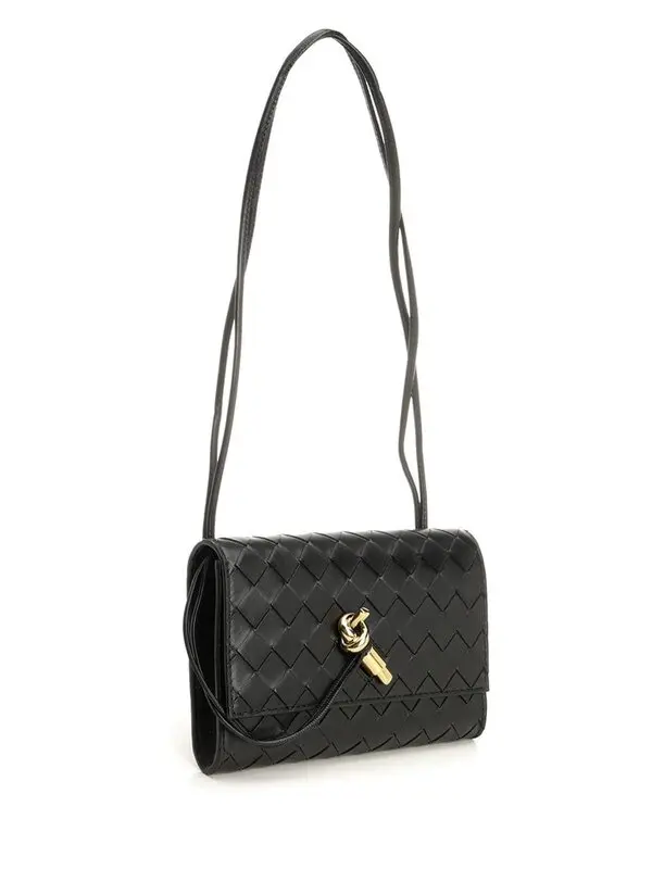 Bottega Veneta Andiamo Clutch Bag - Black