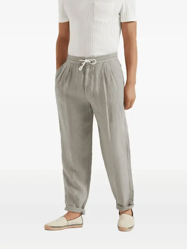 Brunello Cucinelli Tapered Trousers With Drawstring - Brown