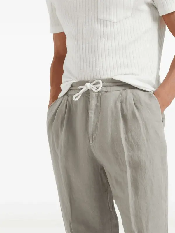 Brunello Cucinelli Tapered Trousers With Drawstring - Brown
