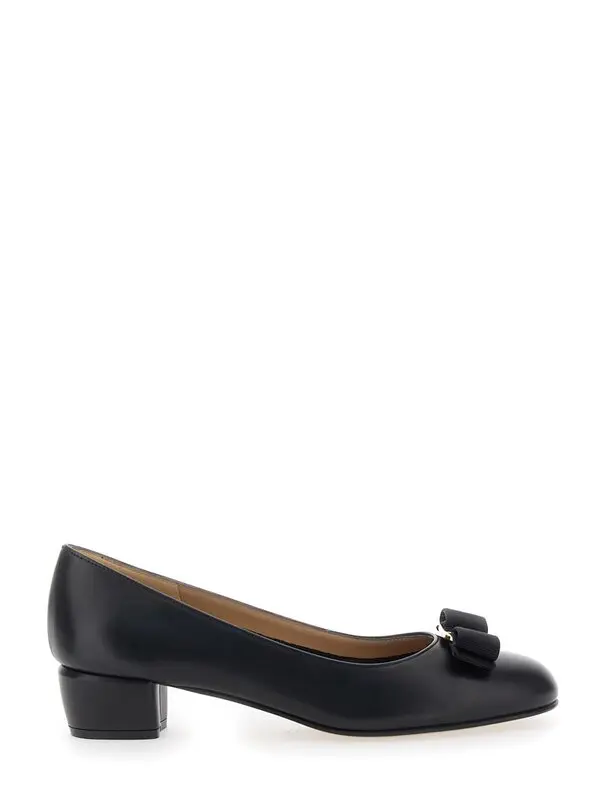 FERRAGAMO Vara Leather Pumps - Multicolor
