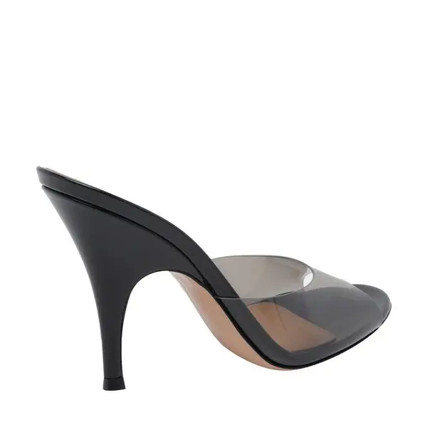 GIANVITO ROSSI Sofia Pump Sandals