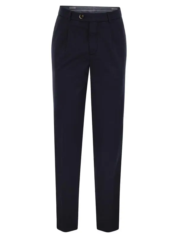 Brunello Cucinelli Garment-dyed Leisure Fit Trousers In American Pima Comfort Cotton With Pleats - Blue