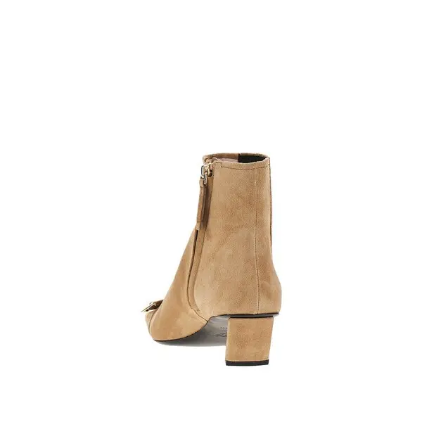 ROGER VIVIER Suede Leather Belle Vivier Chelsea Boots - Cream